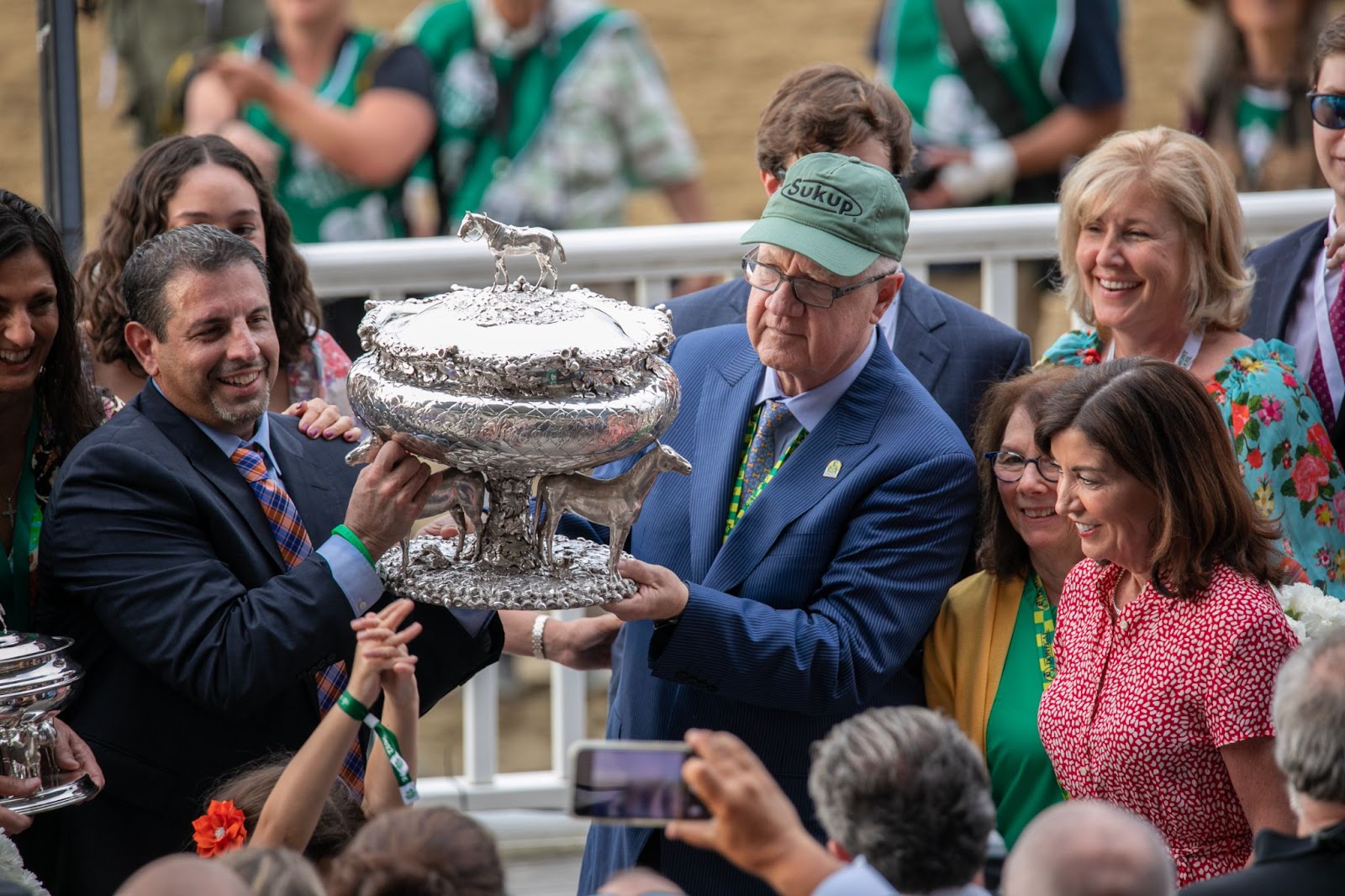 Sukup Name Hits Classic Horse Race Scene